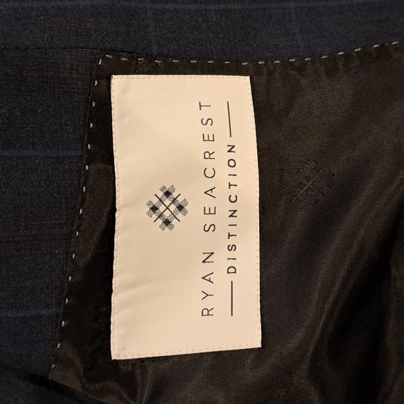 Ryan Seacrest Distinction | Suits & Blazers | Ryan Seacrest Suit Size ...